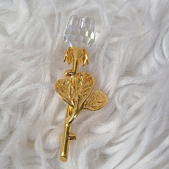 Swarovski | Jewelry | Swarovski Goldtone Clear Crystal Rose Brooch Pin ...